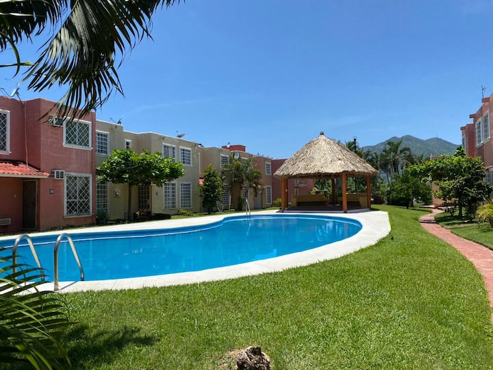 Casas En El Fraccionamiento Las Gaviotas - Acapulco