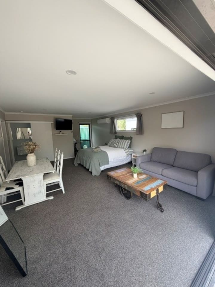 Cosy Central Studio + Optional 2nd Room - Bannockburn