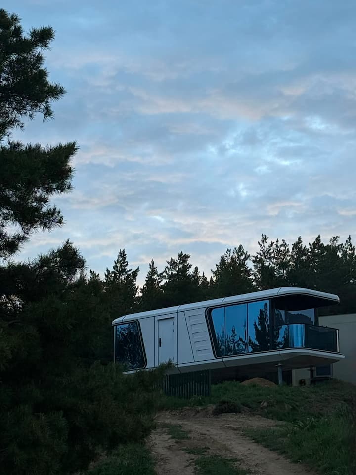 Econest Aparan Capsule House The Moon - Armenia