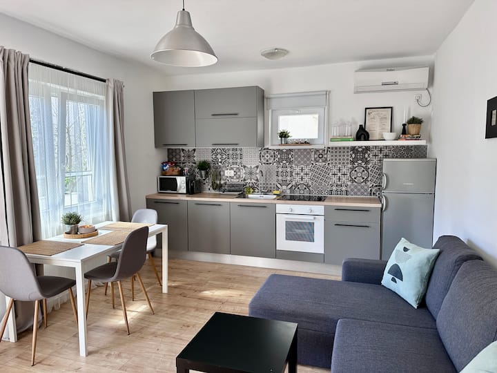 Sunny Apt With Terrace+free Bicycles & Parking #2 - Zadar