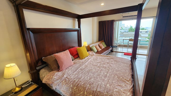 5th Floor Seaview Ocean-front Condo View Talay 7 - Jomtien