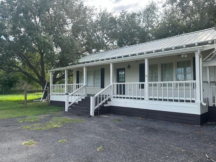 Traditional Cozy Home - Harlingen, TX