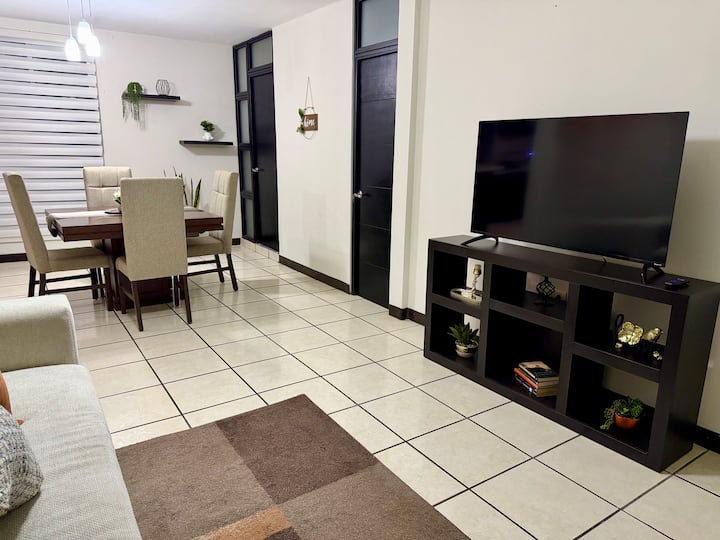 Acogedor Depto. Privado | Zona Centro Gobernador - Mexico
