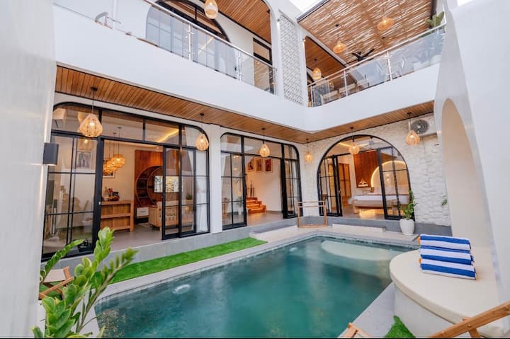 3 Bedrooms In Dawas Centre - Australia
