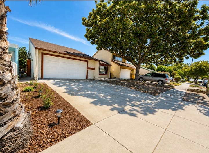 Newly Remodeled Home 3/2 Baths Free Wi-fi, Parking - San Jose, CA