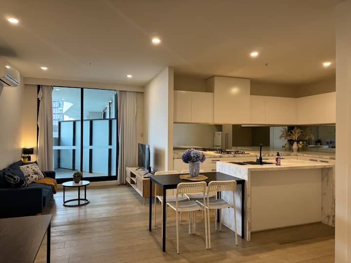 2br 2ba Enclave At M-city | Parking - Dandenong