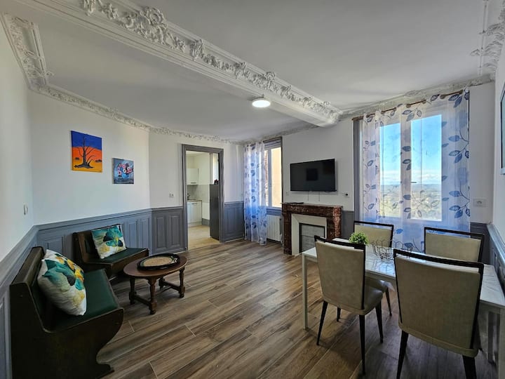 Appartement T3, 2 à 4 Pers, 3 Lits - Thiers