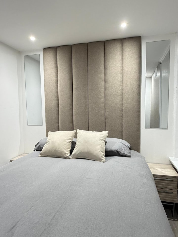 Suite 6, Lynton Apartments - Blackpool