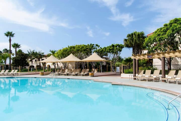 Luxury 2 Separate Hotel Rooms W/ Stunning Views - サンタ・バーバラ, CA