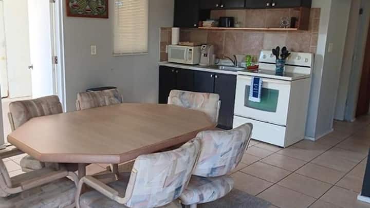 Gpl 2nd St Family Home (A) - 포트마이어스