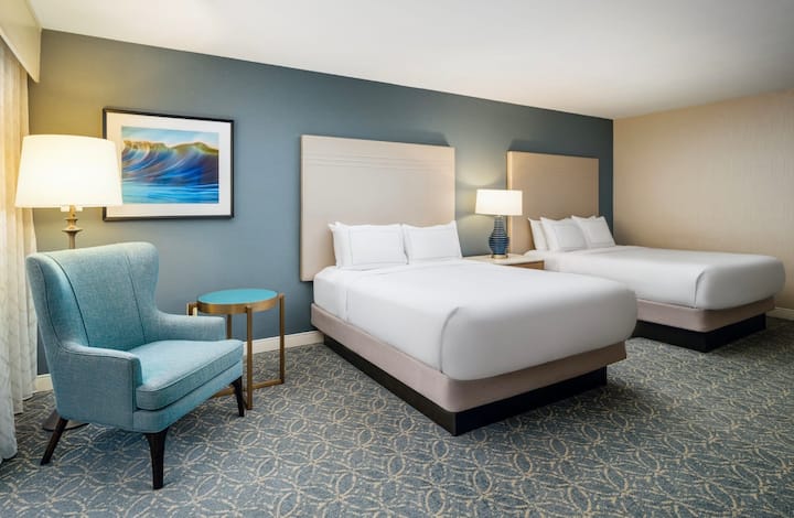 Luxury 2 Queen Hotel Room W/ Stunning Views - Santa Barbara, CA