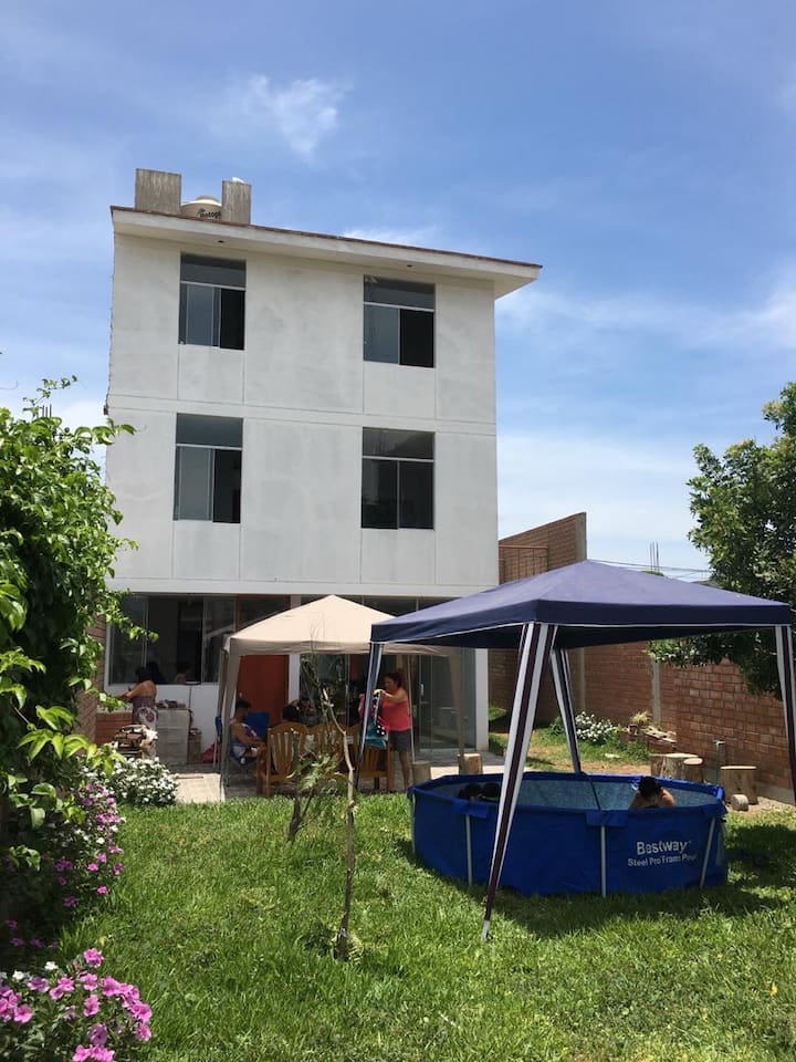 Casa Para 16 Con Vista Panorámica Al Valle - Pacasmayo