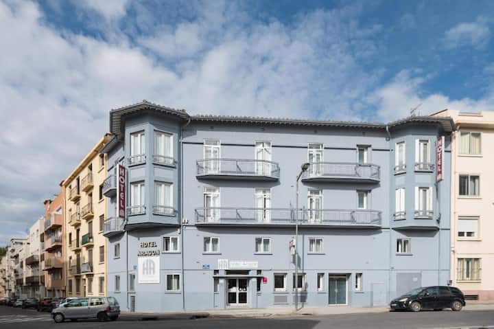 Hôtel Ouvert Tous Les Jours Avec Réception - Perpignan