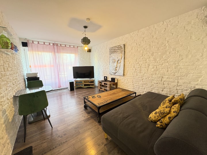 Modern & Cozy Apartment In Nuremberg - Nürnberg