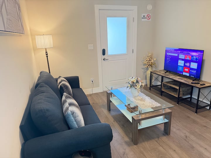 "Cozy Langford Home In The Heart Of Town" - Langford