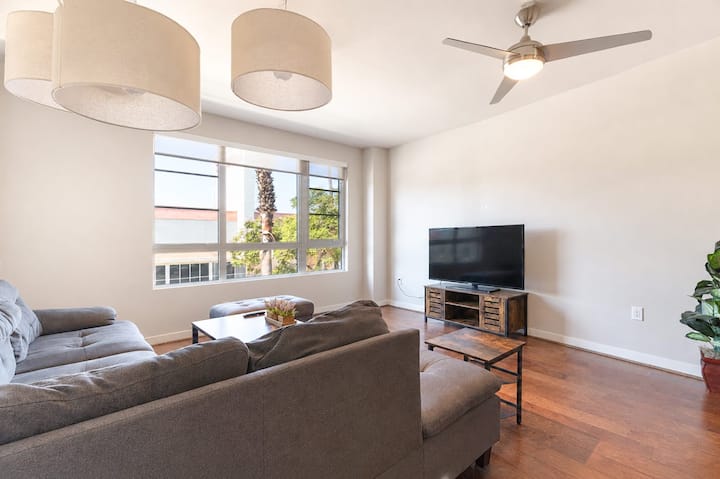 Miracle Mile 2bedroom By Lacma With Free Parking - Beverly Hills, CA