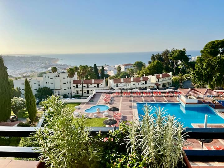 Seaview Apt+pool, Beach Nearbyold Town - Albufeira