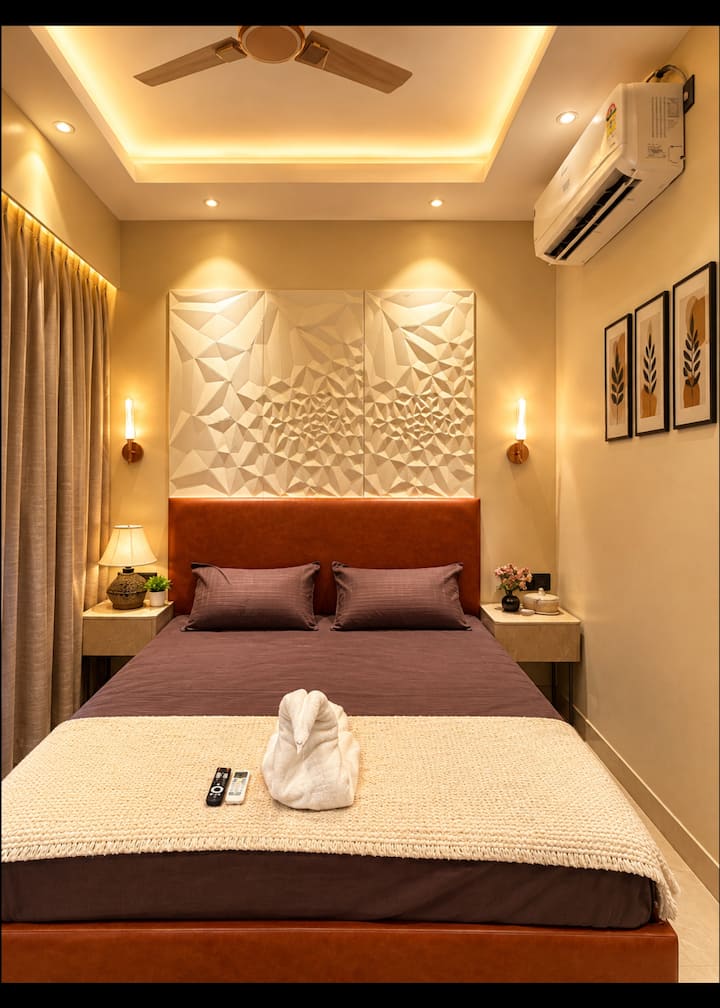 Muma & Co Stays
Cozy Living & Sunlit Space - Inde