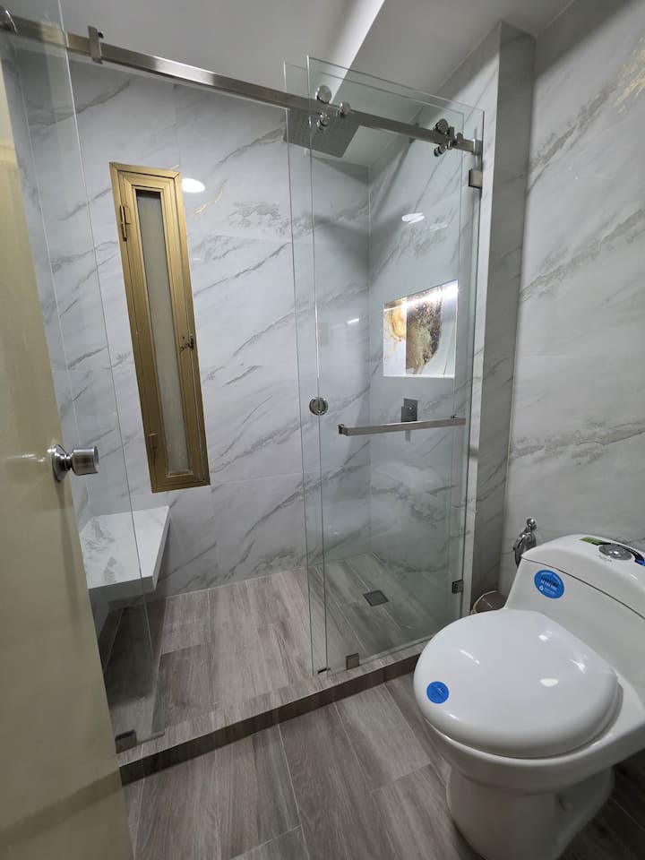 Apartamento En La Avenida Principal La Tahona - Caracas