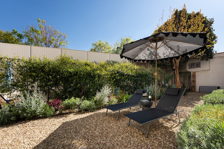 Vintage Apartment With Garden Next To The Center! - Florenz