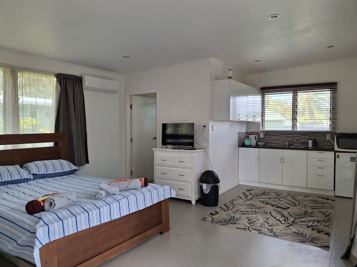 Simple Getaway In Residential Neighbourhood - Îles Cook