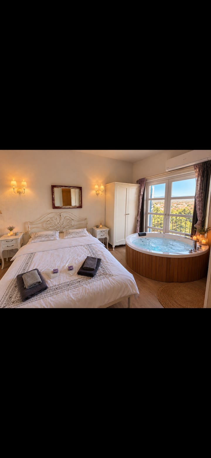 Jakuzili Room 2 The Passion Otel - Alaçatı