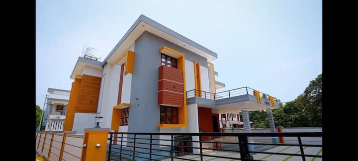 His Grace Premium Home 2 Bhk, Nr To Malpe Beach - Udupi