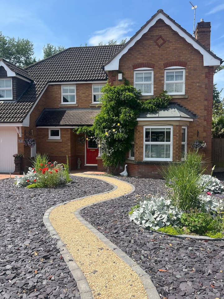 Royal Birkdale Golf 10 Min By Train Sleeps 8-10 - Southport