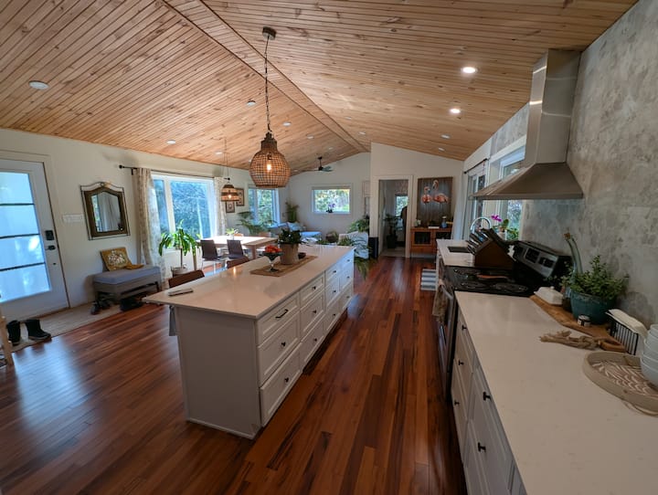 Maison Sur Le Bord De La Rivière Des Outaouais - Hawkesbury
