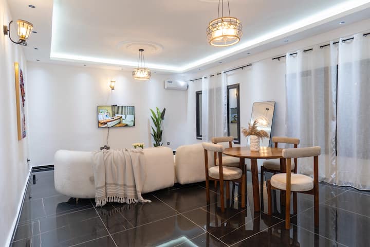 Apparemment Cosy - Douala