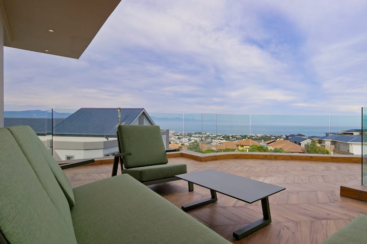 Pinnacle Villa - Plettenberg Bay