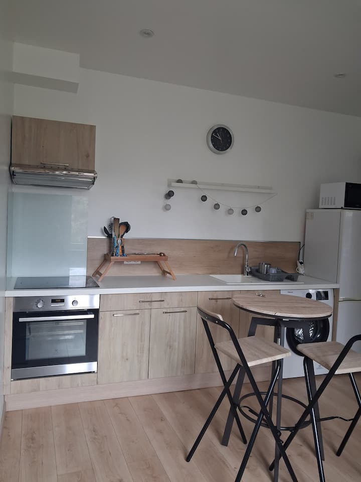 Appartement F1 Bis En Campagne à 2min De La Ville. - Cahors