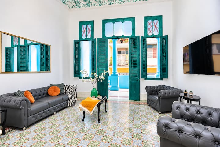 Casa Vieja | Neo-colonial Beauty | Newly Renovated - Havana