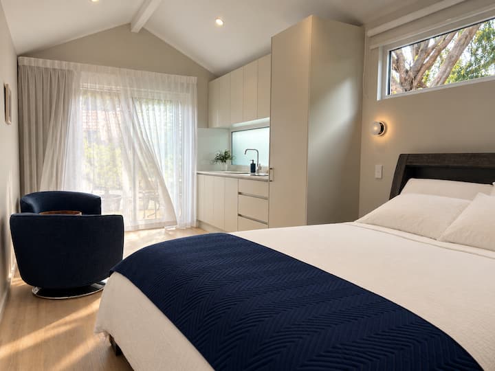 The Spot | Private Studio, Walk To Town & Beach - Dunsborough