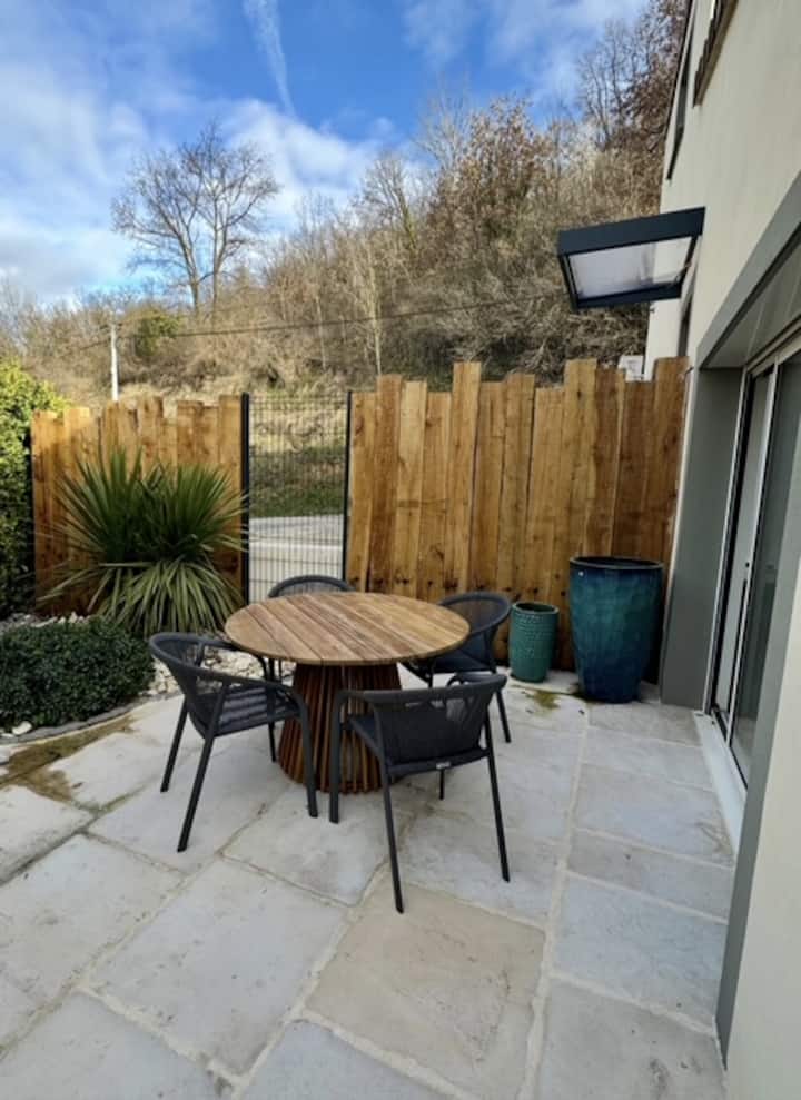 Maison De Campagne, à 2 Min Du Centre Ville - Crest