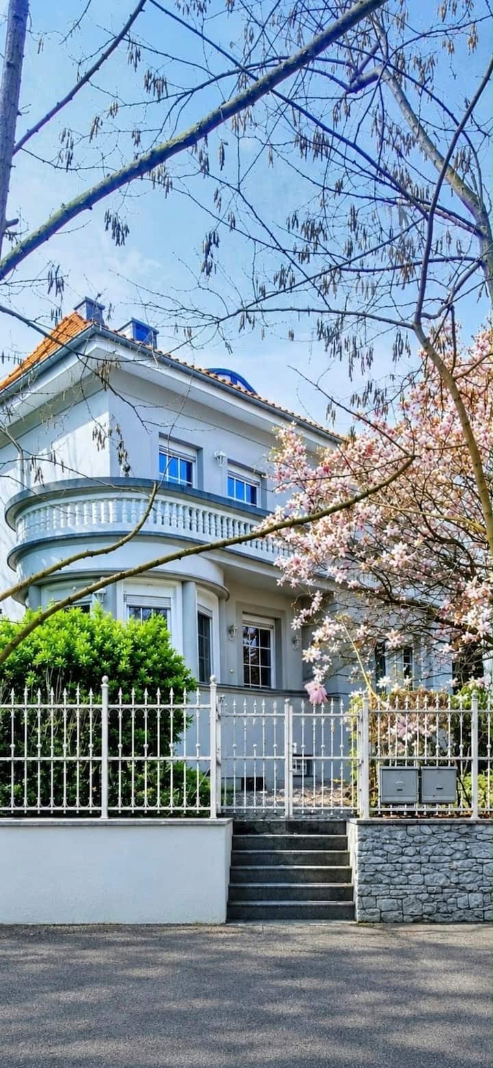 Apartment In Villa Bei Köln Mit Ruhiger Lage - Hürth