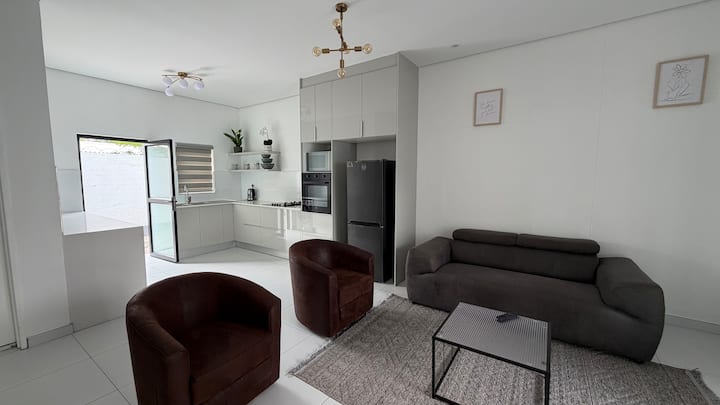 Eumbo Luxury Suites (2 Bedrooms) - Namibia