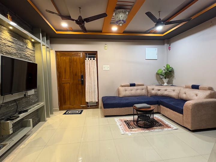 Cozy 1bhk Haven Near Simhachalam | Calm Retreat - Visakhapatnam