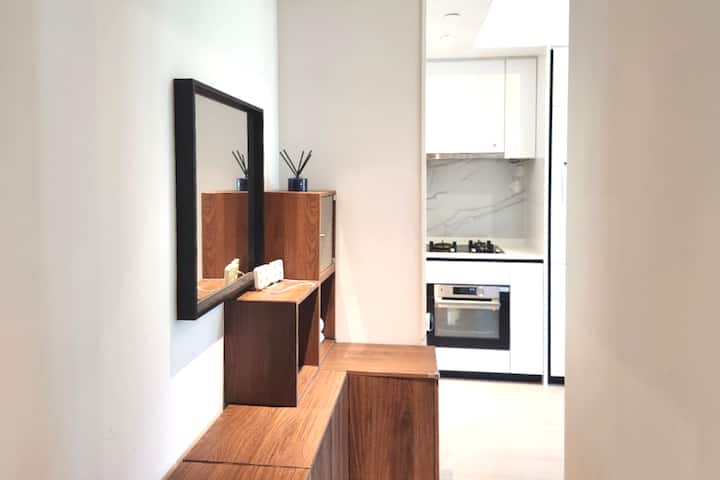 Mountain View 2br | Home Office & Bills Included - Hong Kong