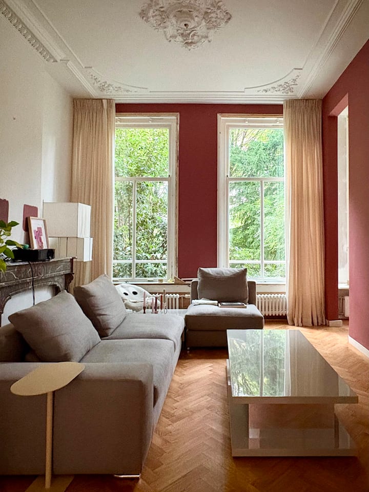 Luxury Monumental Apartment | City Center - Rotterdam
