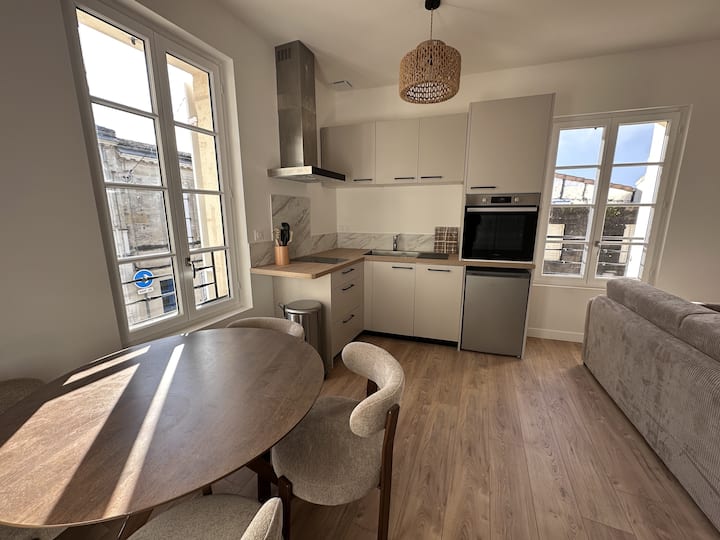 Appartement Dans Le Vieux Lormont - Lormont