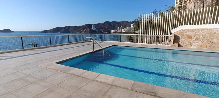 Great View. Pool Beside Sea. Direct To The Beach. - Santa Marta, Colombia
