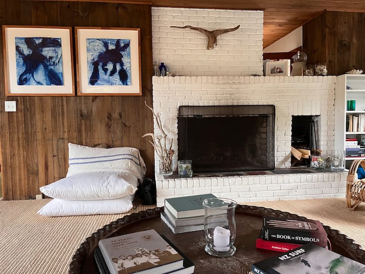 Modern Idyllic Fire Island Beach House. - Bellport, NY