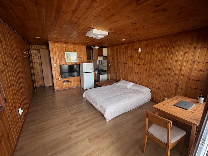 Rustic Mountain-side Cottage W/ Private Creek - South Korea