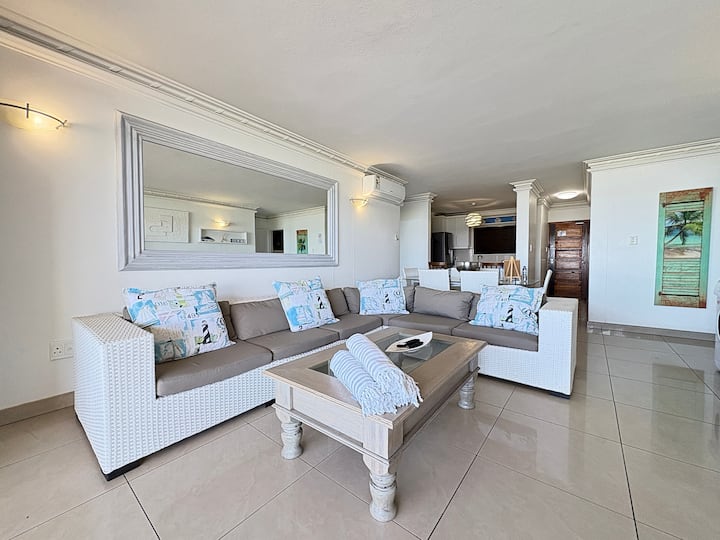 8 Glitter Bay|seaviews & Garden|umhlanga 3br - Umhlanga