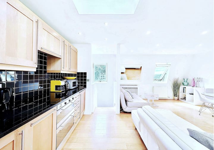 +Luxe Penthouse, Fixed A/c, 2 Large Beds, Central - Londres