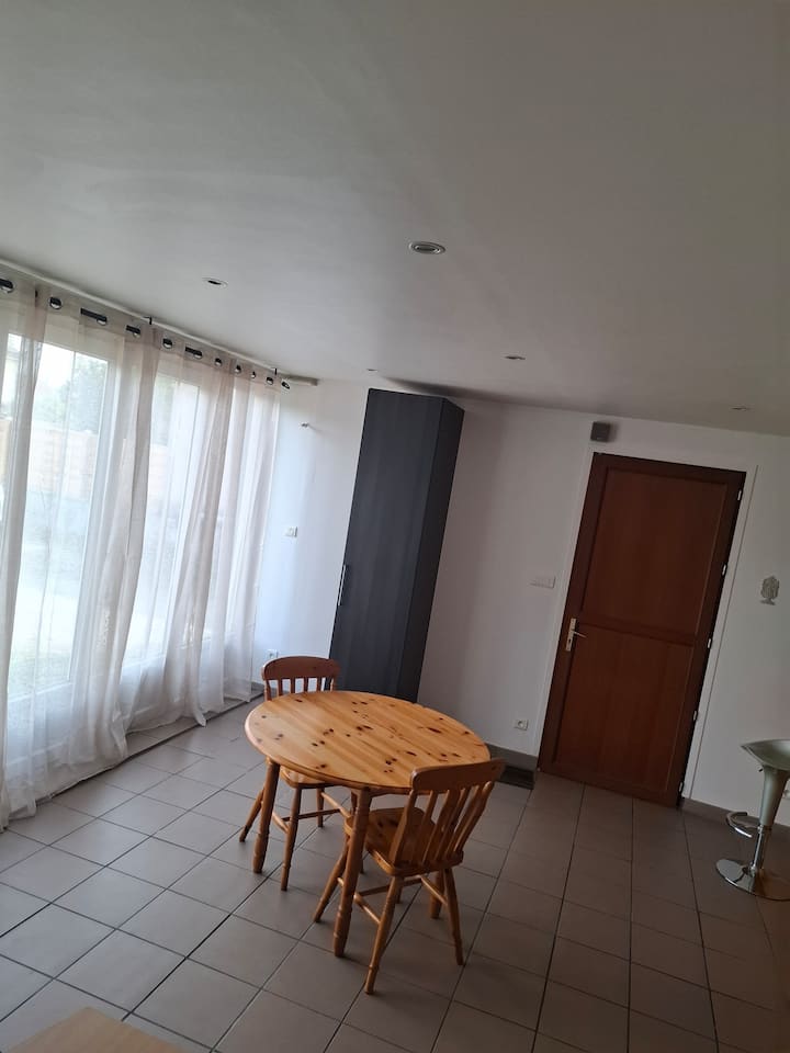 Studio Calme Proche Centre Parking Fermé - Limoges