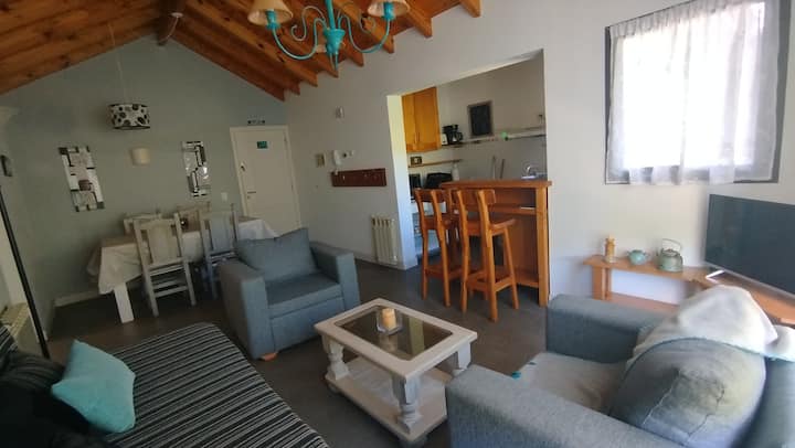 Departamento Céntrico, Sobre Calle Villegas - San Martín de los Andes