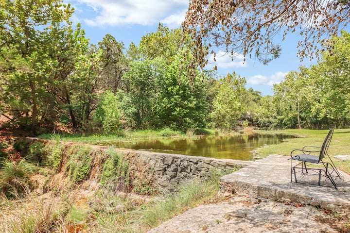 Falls Log Home I Waterfront,  Hot Tub - Texas
