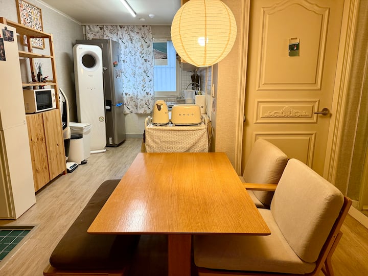Cozy 3br|gf|center Of Seoul | 3 Min Line9 - 首爾